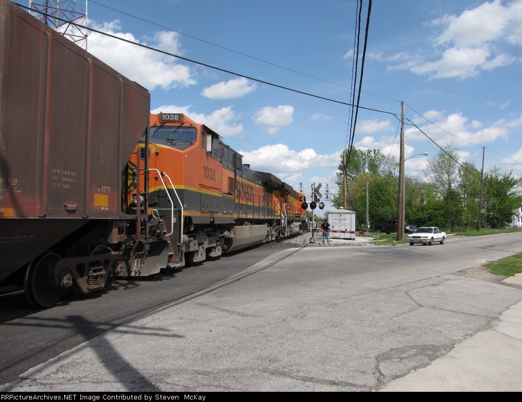 BNSF 1038